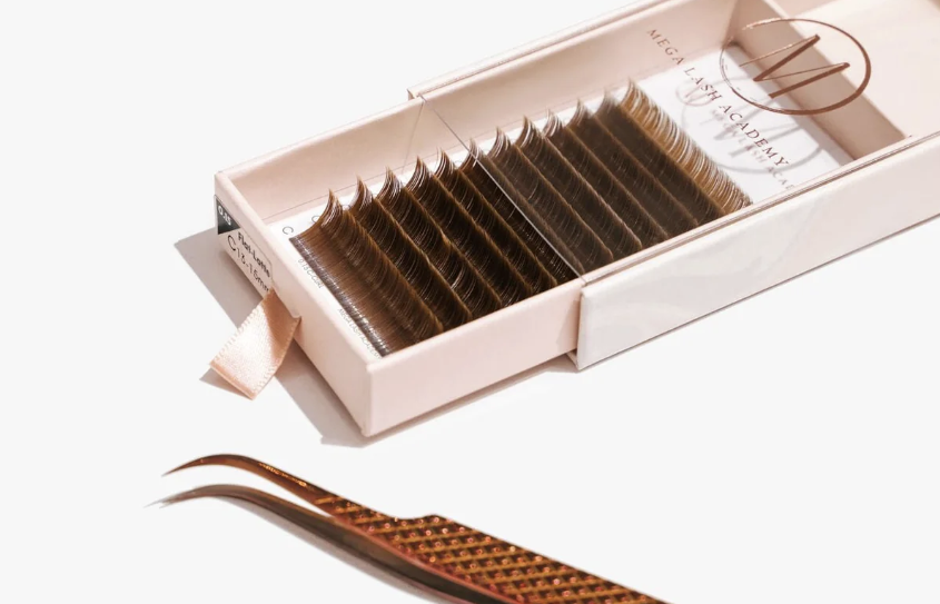 High Quality vs. Low Quality Lashes: What You Need to Know - itechfy