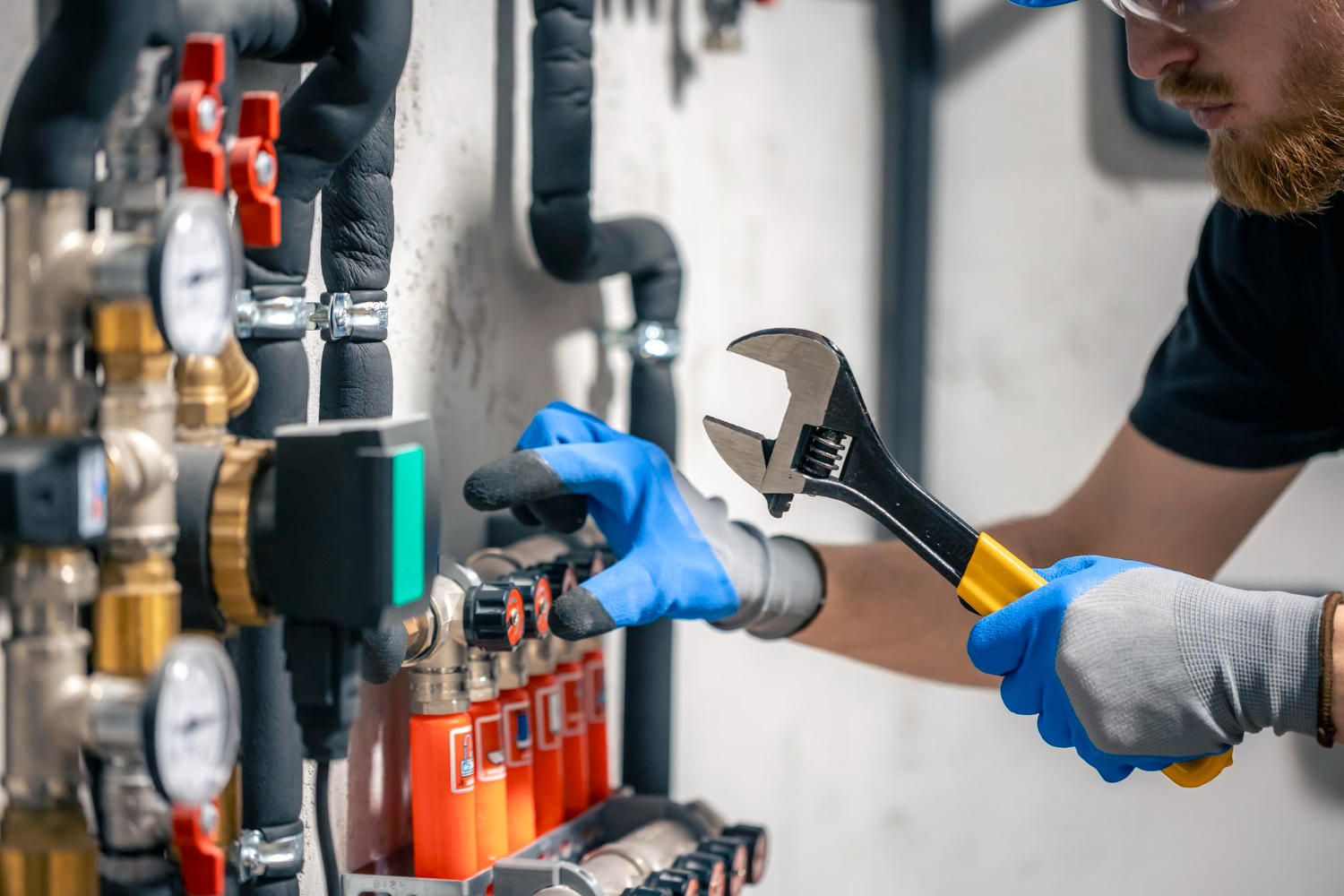 What Safety Regulations Must Be Followed by a Plumbing Contractor ...