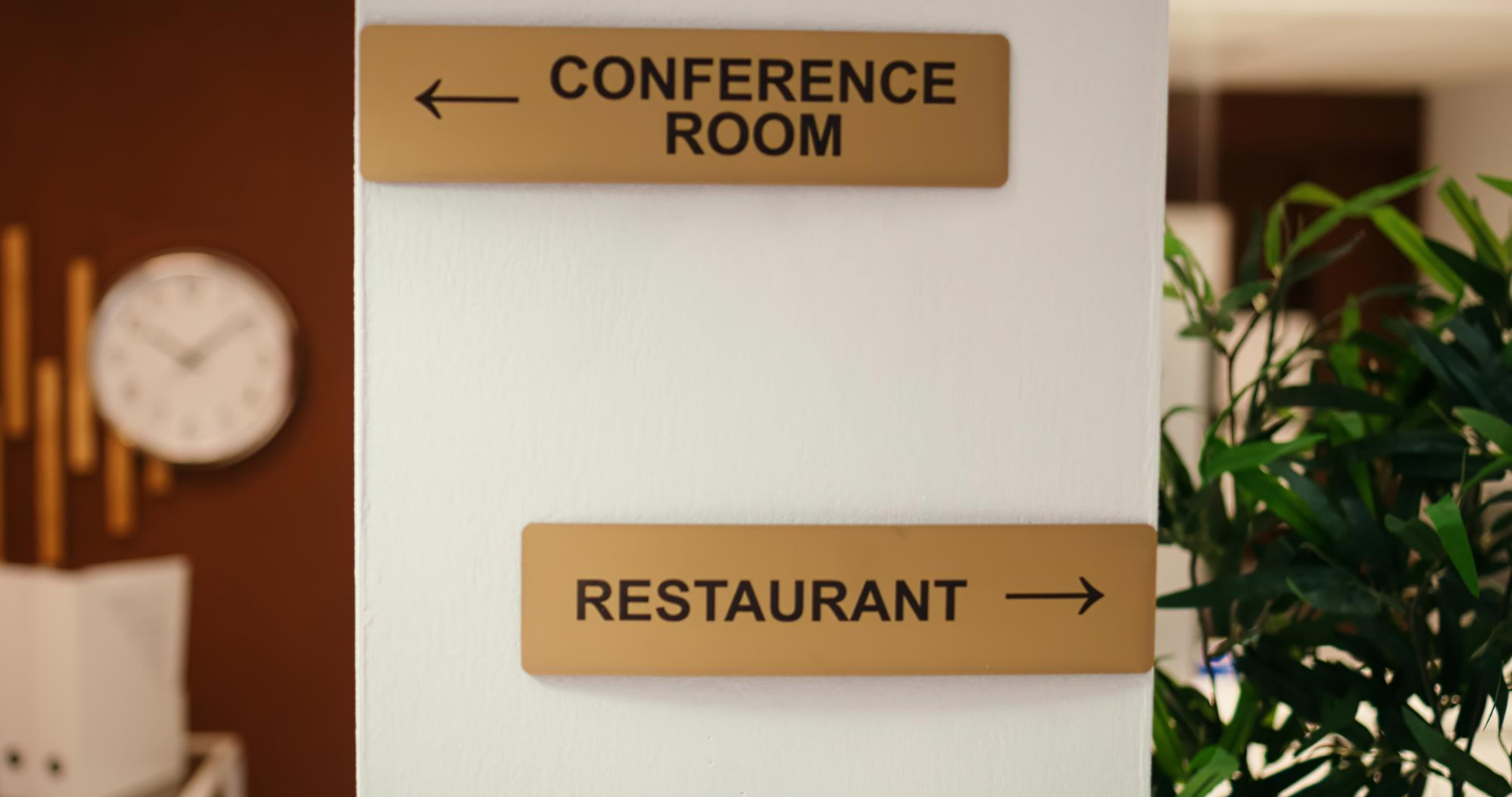 The Essential Guide to Effective Commercial Signage for Your Business ...
