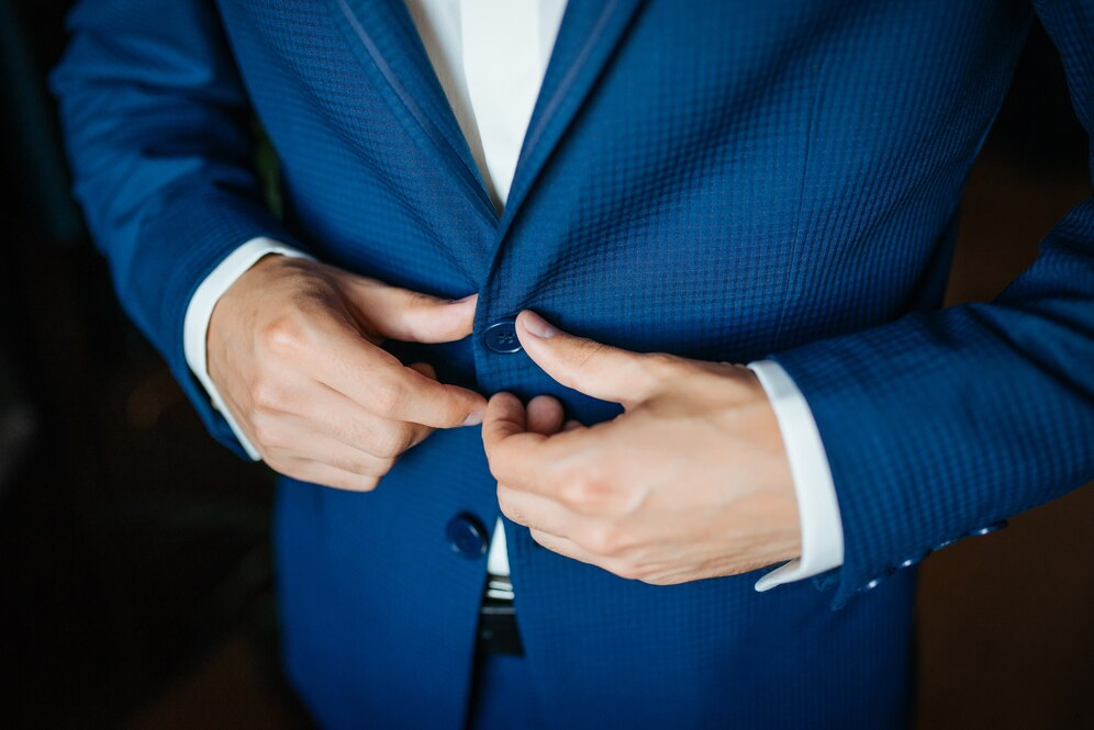 Keep Your Suit Like New: The Ultimate Suit Care Guide - itechfy